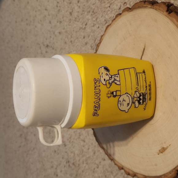 Peanuts | Other | Vintage Peanuts Charlie Brown Snoopy Yellow White ...